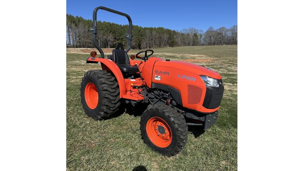 Kubota L2501DT - Sink Farm Equipment
